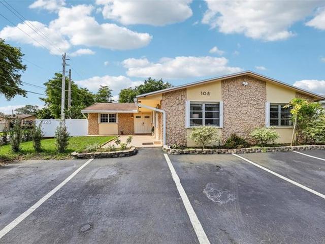 108 SE 4th Ter, Dania Beach, FL 33004