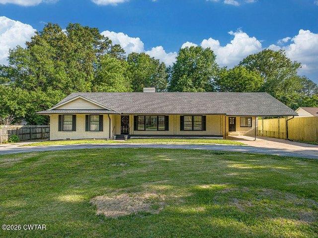108 Sherrell Dr, Jackson, TN 38301