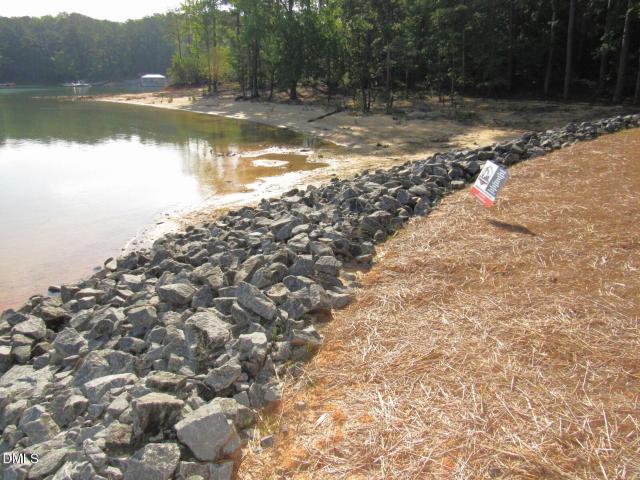 108 Shoreline Dr, Manson, NC 27553 | MLS #10153