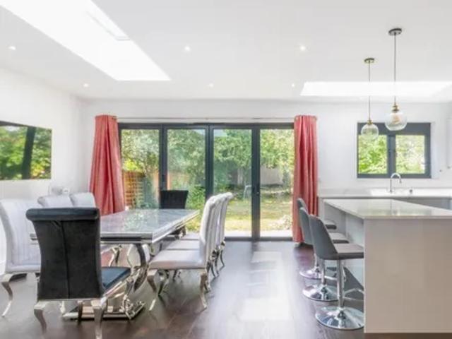 108 Sutherland Grove, London, SW18 5QW, United Kingdom | 5 bed duplex for rent #136265172 | Rentberry