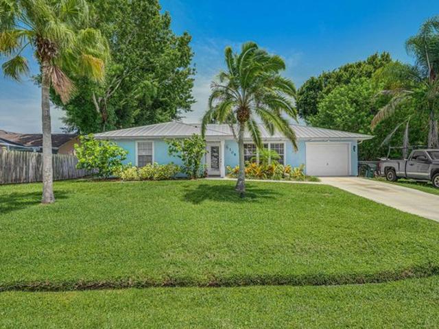 108 SW DE Gouvea Ter, Port Saint Lucie, FL 34984