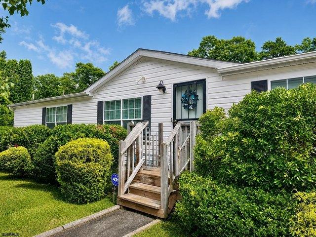 108 Patterson Ave, Egg Harbor Township, NJ 08234