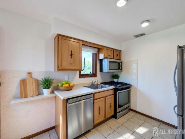 108 Paul Robeson Blvd, New Brunswick, NJ 08901 | MLS #2611 R