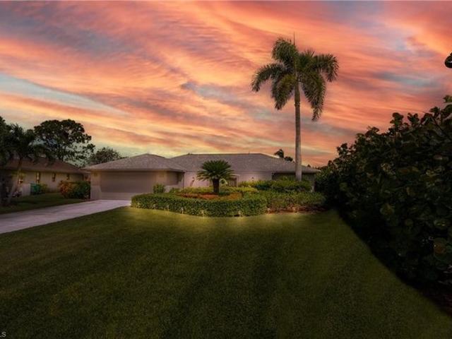 108 Payne Ct, Naples, FL 34112