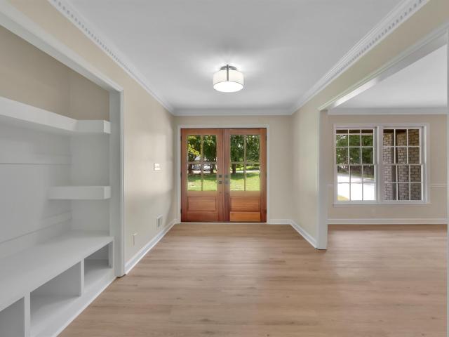 108 Park Shore Drive