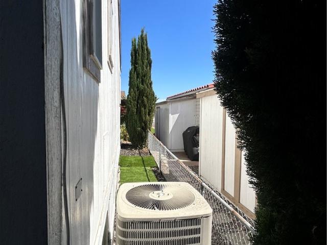 108 Parrot Lane
