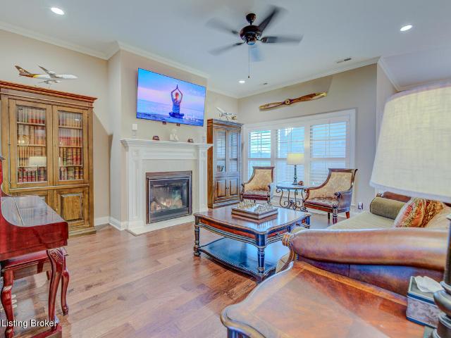 108 Pembridge Ct
