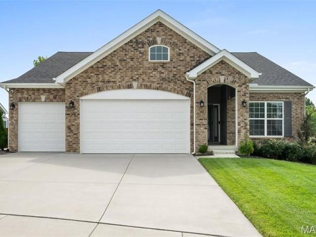 108 Prairie Wind Dr, Wentzville, MO 63385