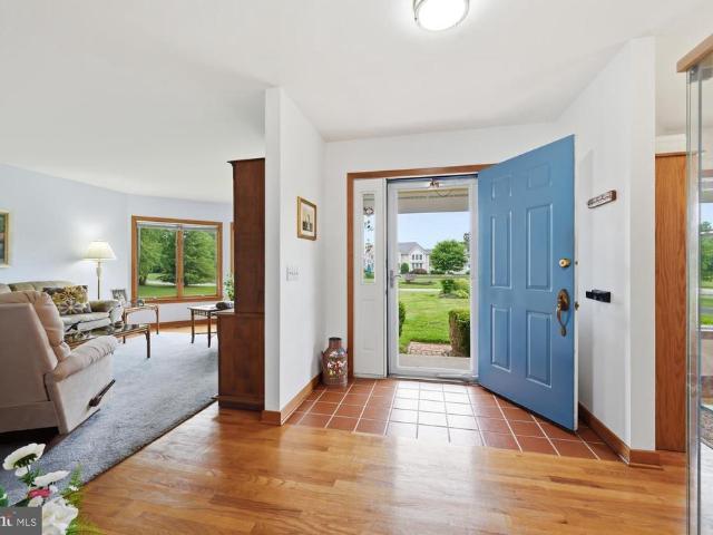108 Prospect Bay Drive W