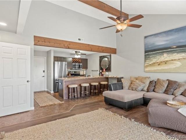 108 Robinwood Dr Unit 3D, Lake Ozark, MO 65049