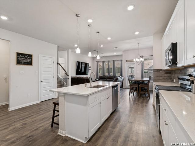 108 Red Deer Pl