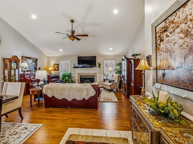 108 REED Place