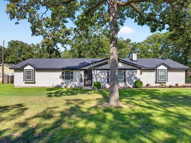 108 Ridgewood Dr, Lufkin, TX 75904