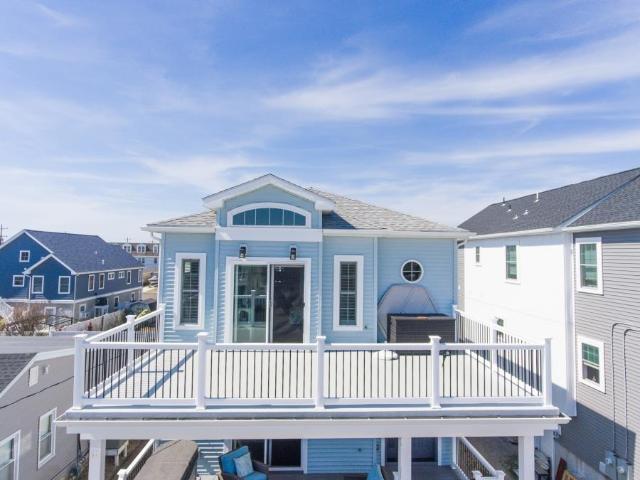 108 W 7th Avenue