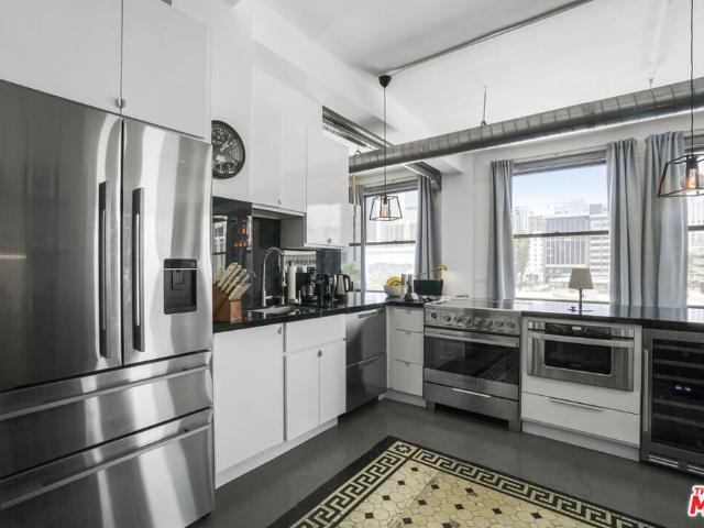 108 W 2nd Street 313