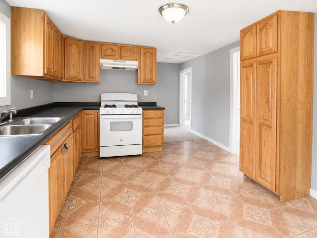 108 W Forrest Street W
