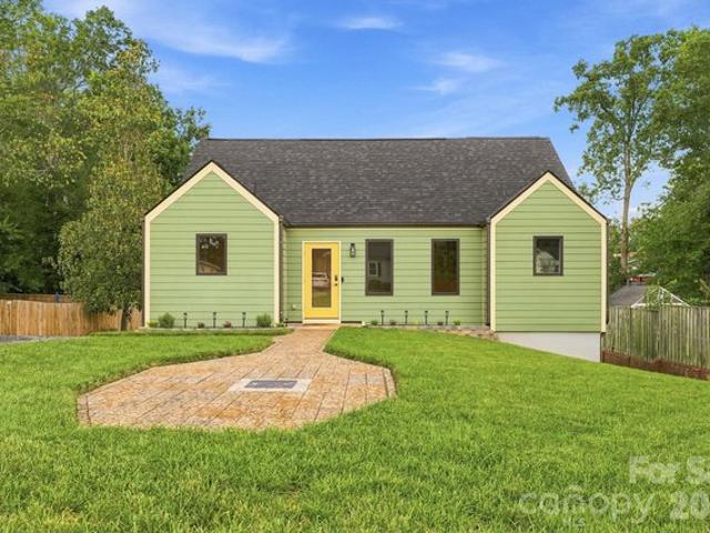 108 W Lee Ave, Bessemer City, NC 28016