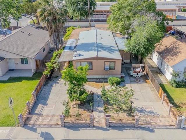 108 W Merced St, Avenal, CA 93204