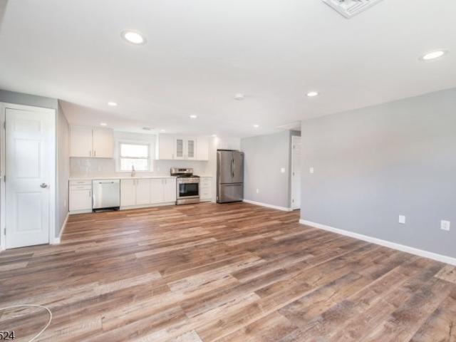 108 Woodrow Ave Unit 2, Woodland Park, US, NJ