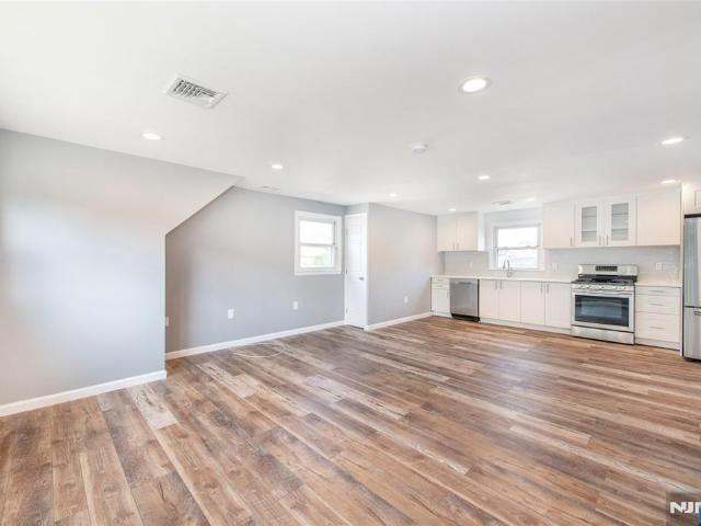 108 Woodrow Avenue