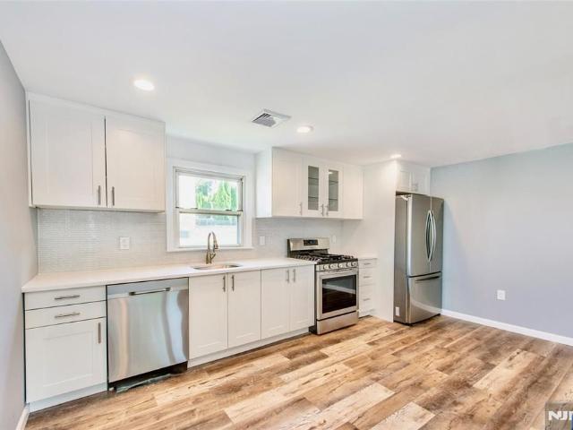108 Woodrow Avenue, Woodland Park, US, NJ