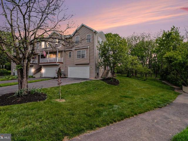 108 Woodside Court