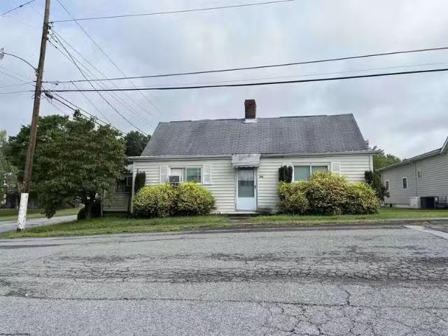 108 Washington Street, Lumberport, WV 26568 655031610
