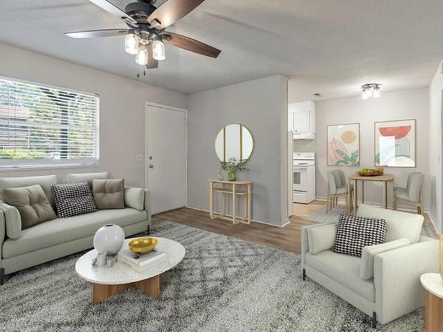 108 Weathers Ct, Summerville, SC 29483