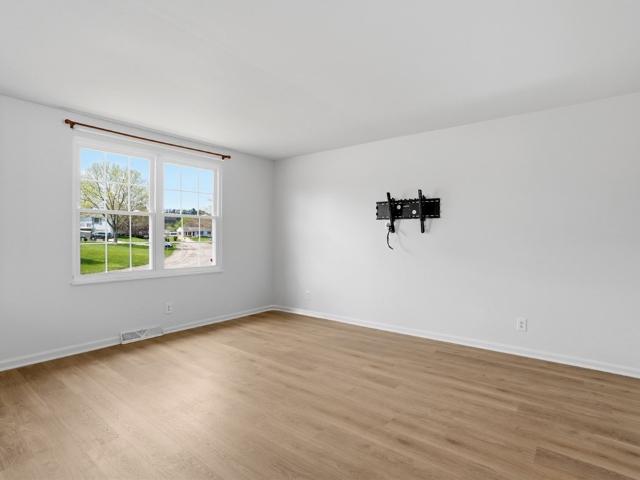 108 Whitney Dr