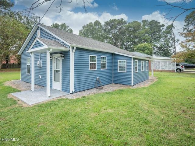 108 Whitehurst St, Elizabeth City, NC 27909