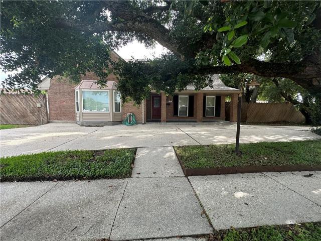 108 Willowbrook Drive