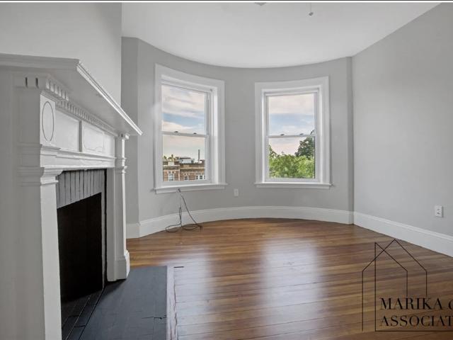 108 Winthrop Rd, Unit 2, Brookline, MA 02445 | MLS #73503 | Compass