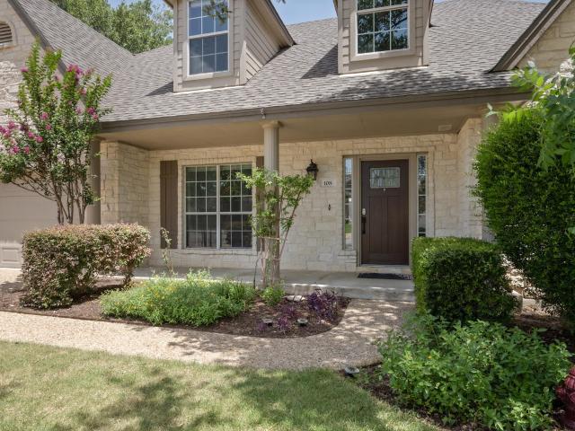 108 Thornwood Rd