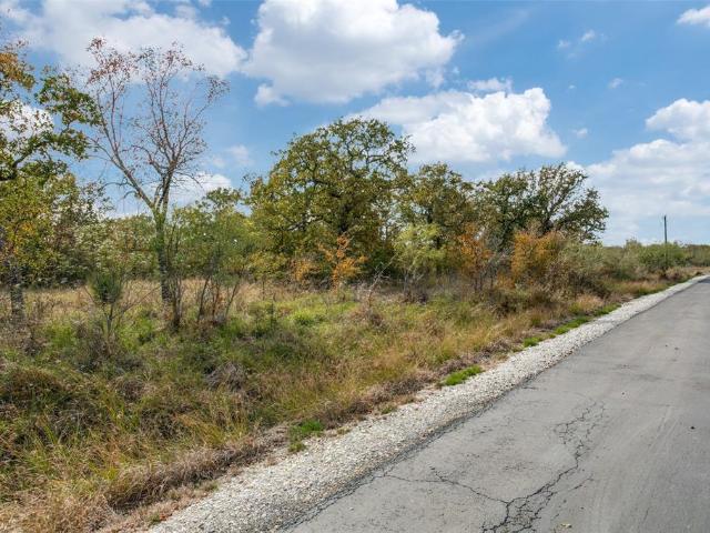 108 Three Forks Crossing, Chico, TX 76431 | MLS #21229