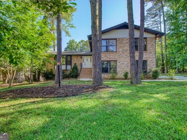 108 Tuliptree Ter, Peachtree City, GA 30269