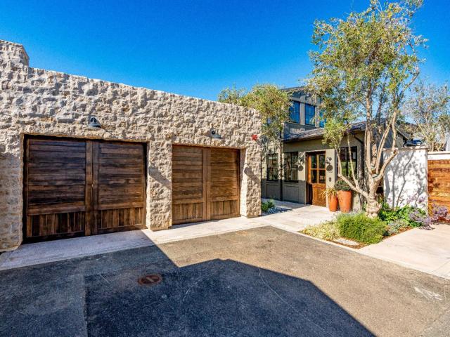 108 Vintners Ct, Napa, CA 94559 | MLS #325091 | Compass