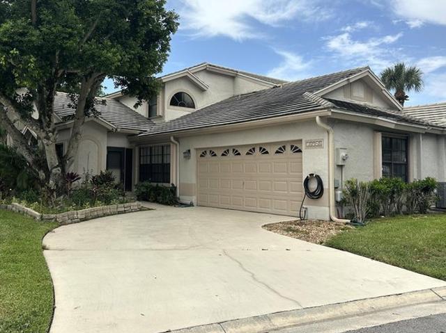 10940 Stafford Cir S, Boynton Beach, FL 33436
