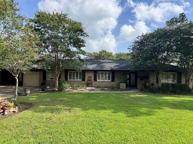 10942 Britoak Ln, Houston, TX 77079