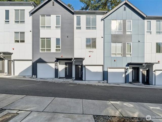 10942 NE 189th Pl Unit E, Bothell, WA 98011