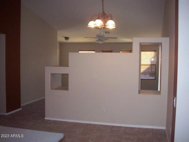 10945 W Loma Lane