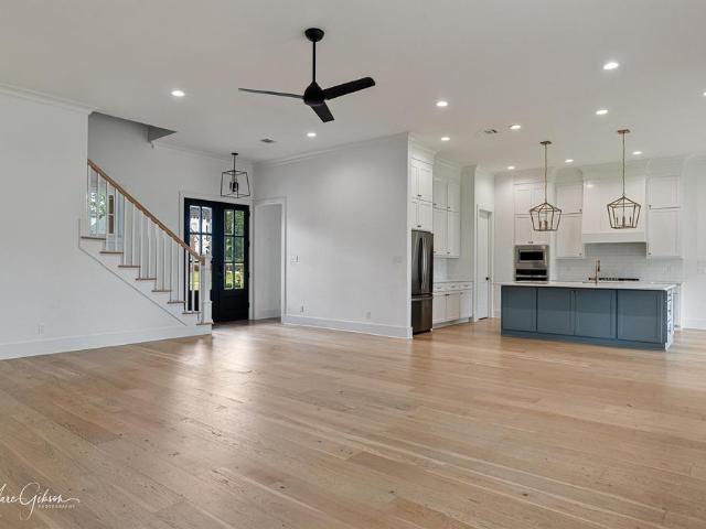 10946 Whispering Path Drive