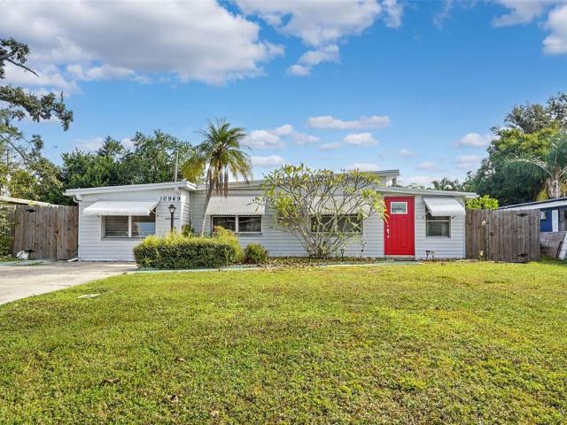 10949 th St, Largo, FL 33773 | MLS #TB8448 | Compass