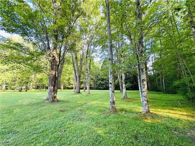 1094 Portage Easterly Road