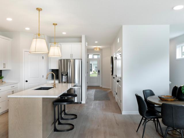 1094 th Street N