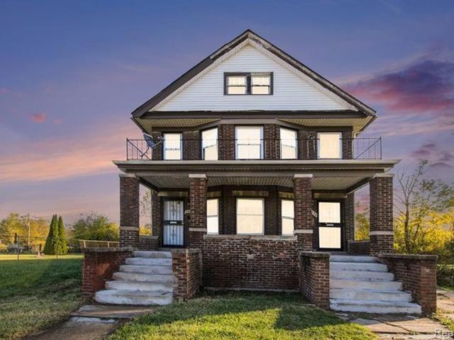 1094 1 Lenox St, Detroit, MI 48215
