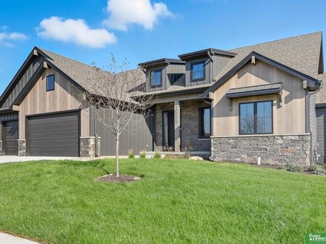 10955 S 102nd St, Papillion, NE 68046