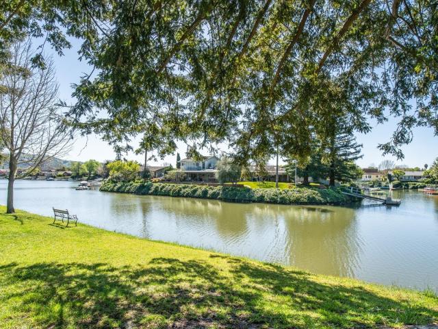 1095 Marina Drive