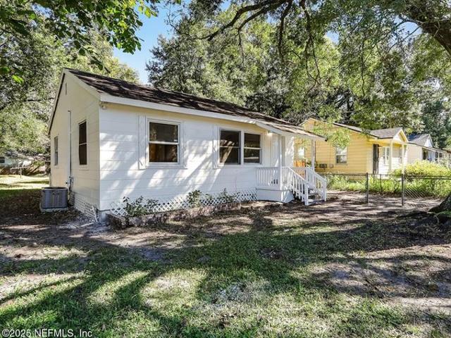1095 Detroit St, Jacksonville, FL 32254