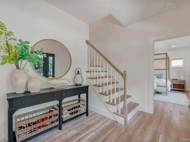1095 Ryder Farm Lane