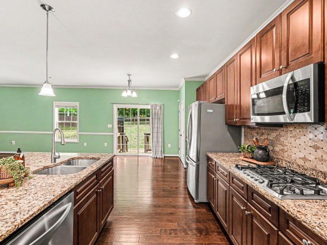 1095 Timber Mill Lane